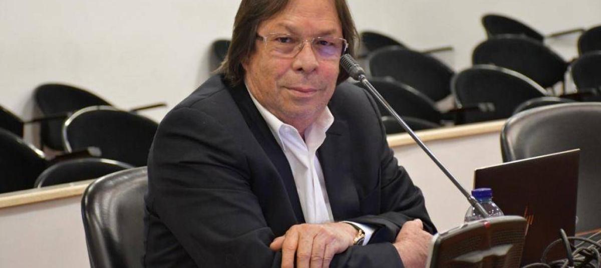 CNE cambia de presidencia en medio del debate por el caso Petro ...