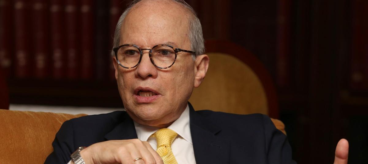 Rector del Rosario habla de la crisis de la universidad