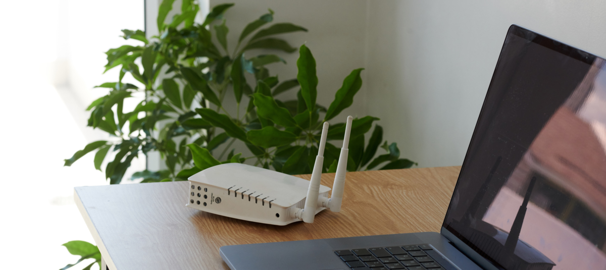 Dónde colocar el router: alto o en el piso para mejorar el wifi y ...