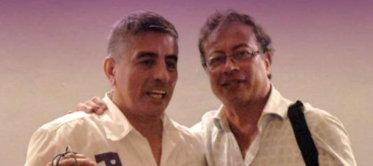 Se desata pelea en petrismo de Cali por vuelo que pagó ficha de 'Pitufo ...