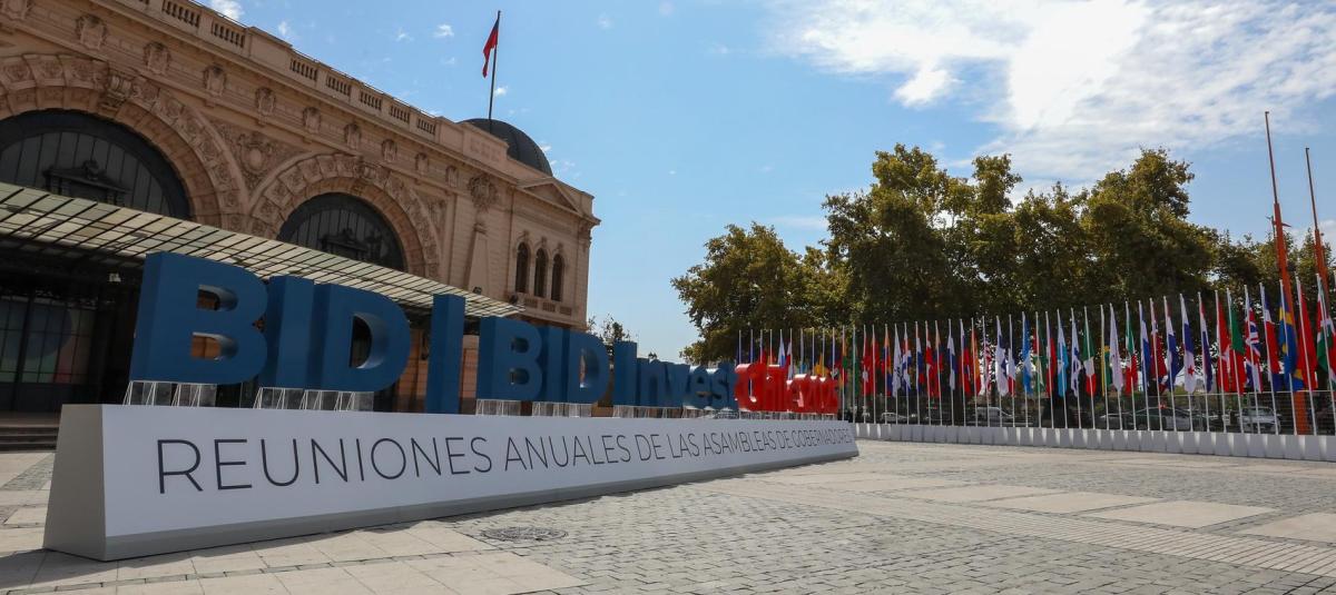 ¿Cómo ve el BID a Colombia? Este es el paquete de recursos que le dará ...