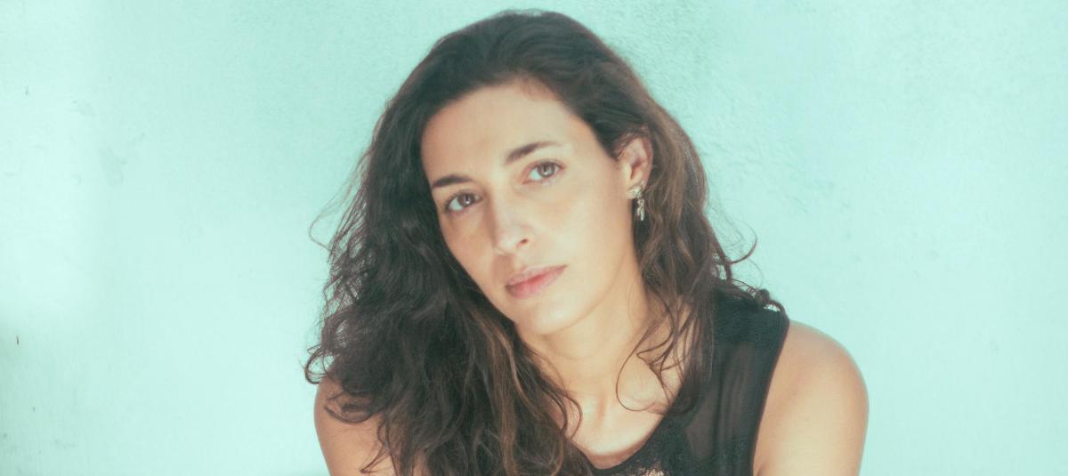 La mujer que hablaba con las montañas. La historia de la nueva novela ...