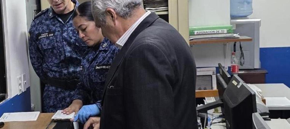 Atención: el expresidente del Senado Iván Name es reseñado en la cárcel ...