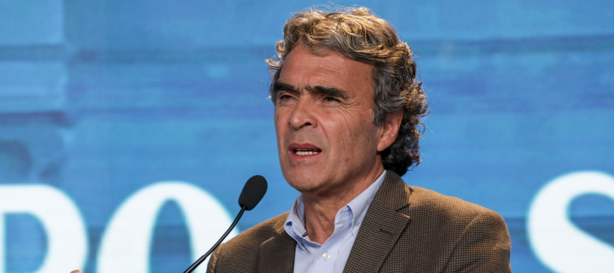 Sergio Fajardo no irá a consulta y anuncia que competirá directo en la ...