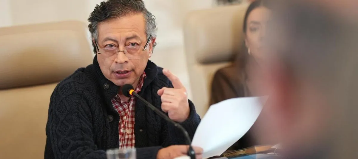 Rechazo a las declaraciones del presidente Gustavo Petro en las que ...