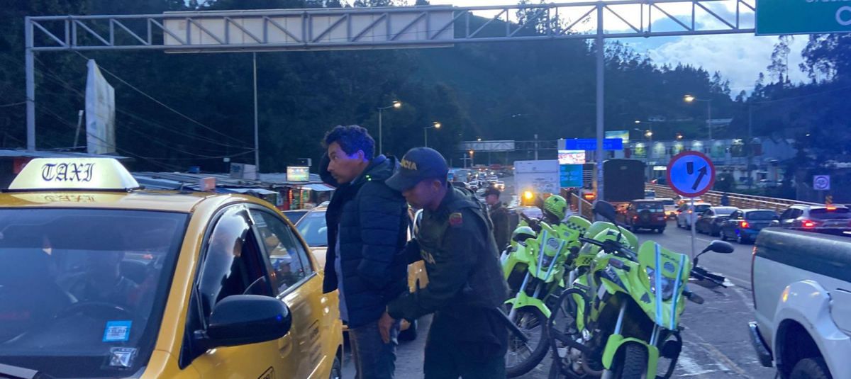 La violencia y la criminalidad en la frontera que llevó a Ecuador a imponer aranceles a Colombia