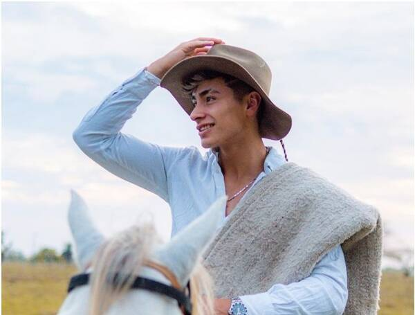 Julián Pinilla, el ‘berriondito’ que puso la ruana en tendencia