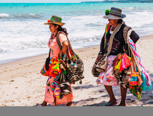 AES Colombia iniciará en 2026 la construcción de sus parques eólicos en La Guajira, el mayor ...