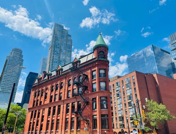 Toronto: una guía para explorar los barrios de la capital de la ...