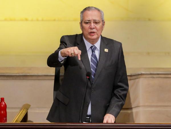 Iván Name, expresidente del Senado detenido por caso de corrupción de ...