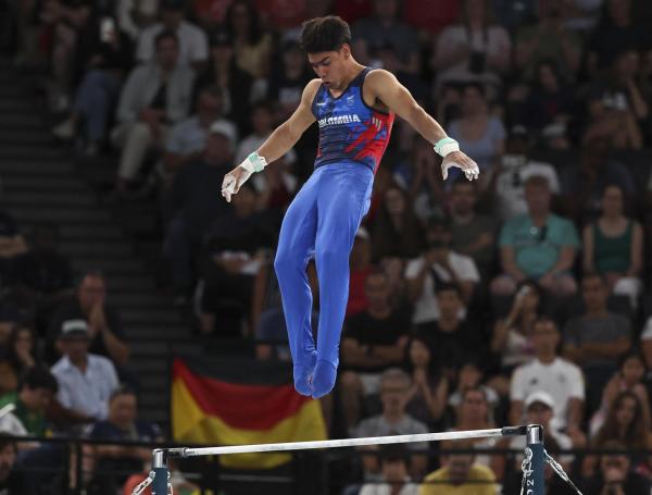 Ángel Barajas es la estrella colombiana que más brilla en París: los ...