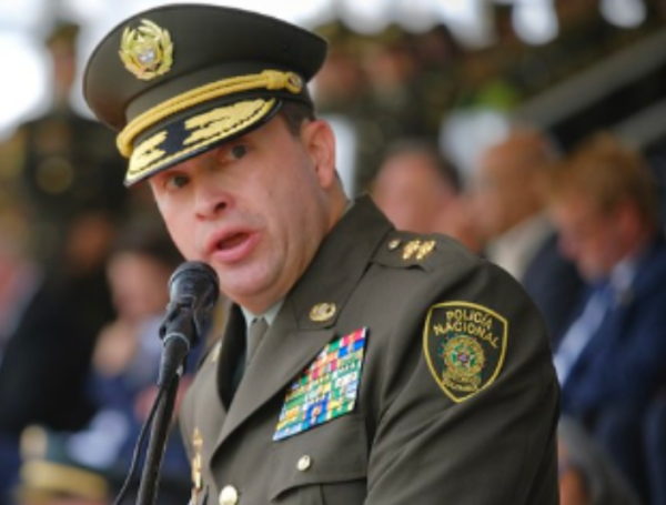 La eventual salida del general Carlos Fernando Triana desata ...