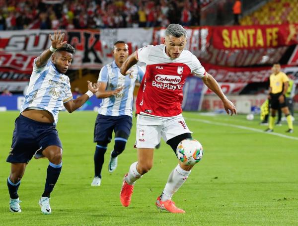 Santa Fe anuncia la renovación de uno de sus leones: Daniel Torres se ...