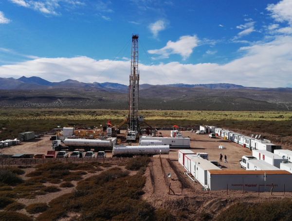 GeoPark comprará dos bloques para producir petróleo y gas natural con ...