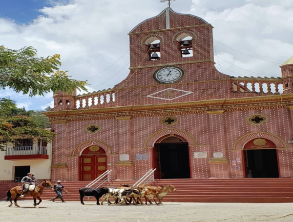 Abriaquí: el municipio con menos población de Antioquia que le apuesta ...