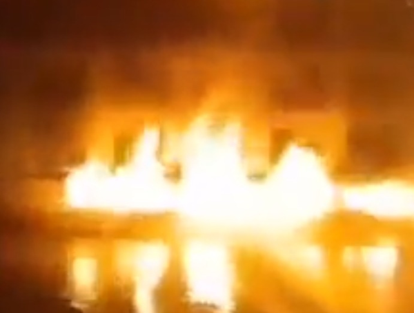 Crucero en el río Nilo se incendió mientras transportaba más de 200 ...
