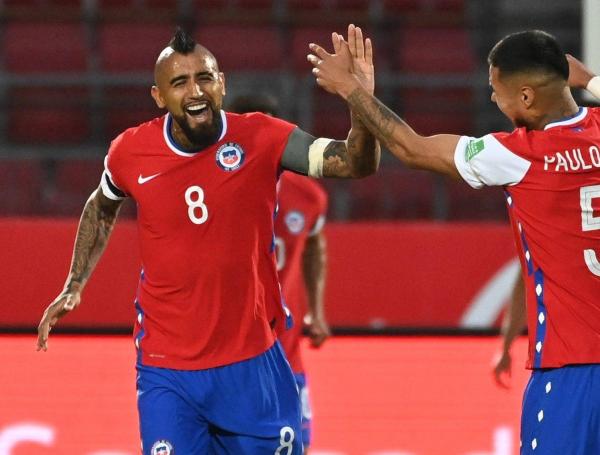 Video: Arturo Vidal responde a hincha si va a jugar en el América de Cali