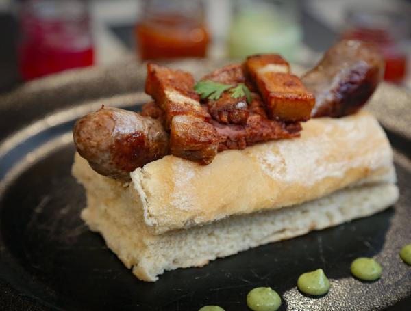 Hot dogs: el maravilloso encanto de los perros calientes colombianos