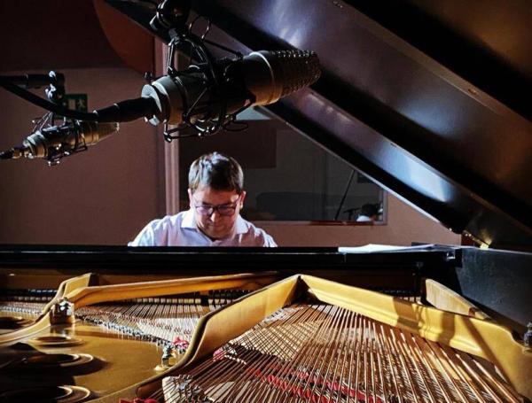 Rubén Castaño, recital para el alma y los sentidos en Bogotá