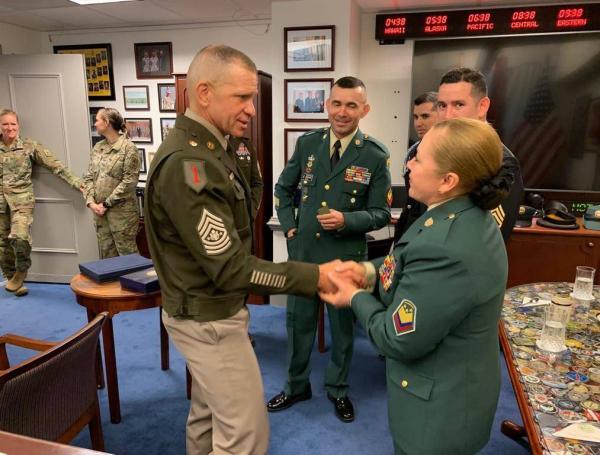 Fuerzas Militares, sargento mayor Consuelo Díaz, Día de la Mujer
