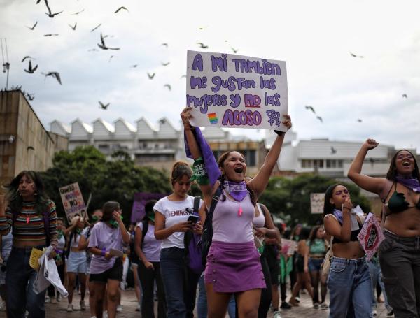 Día de la Mujer 2024 en vivo: así avanzan las marchas por el 8M en los ...