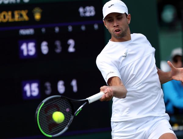 Daniel Galán juega contra Jannik Sinner por el paso a cuartos de final ...