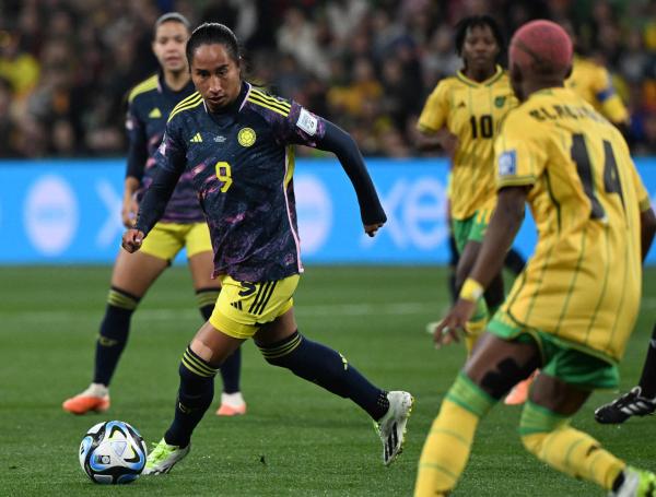 Mayra Ramírez es nueva jugadora del Chelsea