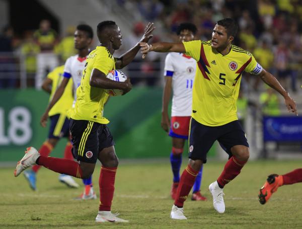 Julián Quiñones fue bloqueado por Colombia para la eliminatoria del ...