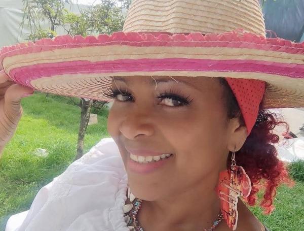 Elcy Valencia cuenta la historia de música y sanación