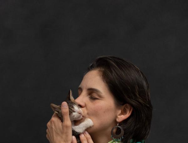 ¿Cómo salvó la senadora Andrea Padilla 12 perros y 1 gato de un violador?