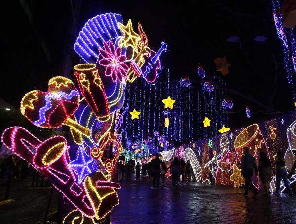 Alumbrados en Colombia: así se ve la navidad en las principales ...