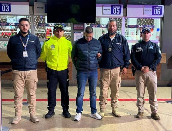 Capturan a alias Dálmata en Ecuador, uno de los más buscados por hurto ...