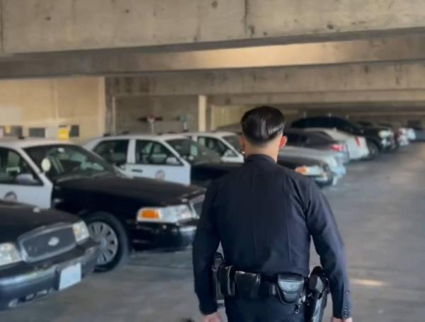 La controversial medida de una ciudad de California sobre los policías ...