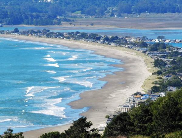 La playa de Estados Unidos con el agua más fría para este verano, según ...