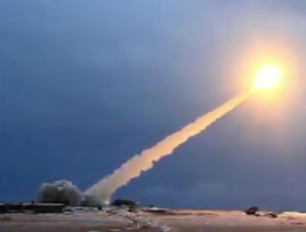Así es Bulava, el nuevo misil nuclear de Rusia que puede superar el escudo antimisiles de ...