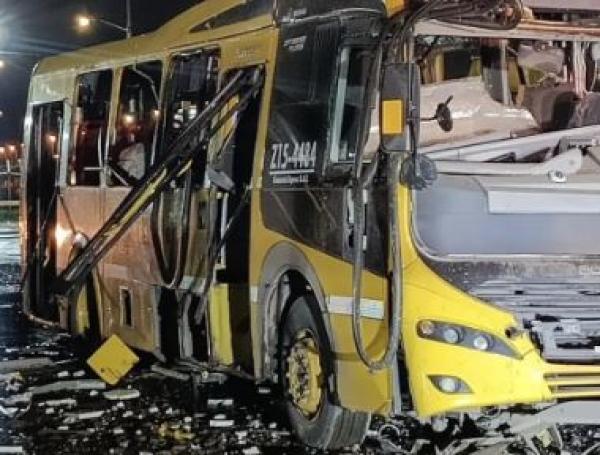 Estas son las posibles causas de la explosión de bus del Sitp que dejó ...
