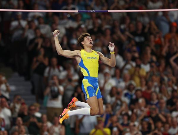 Armand Duplantis lo volvió a hacer: rompió su propia marca mundial del ...
