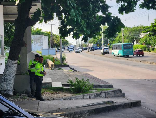 EN VIVO | Paro de transportadores en Colombia por aumento del ACPM ...