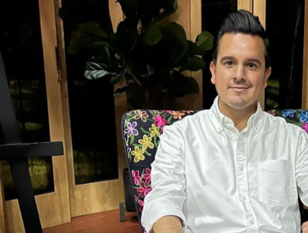 Habló el polémico director de noticiero que despidió en vivo al ...