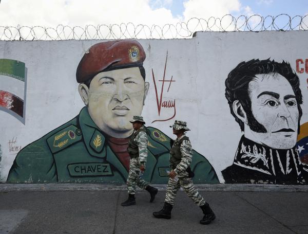 Jon Lee Anderson y su visión de Milei, Fidel Castro, Chávez, Trump y ...