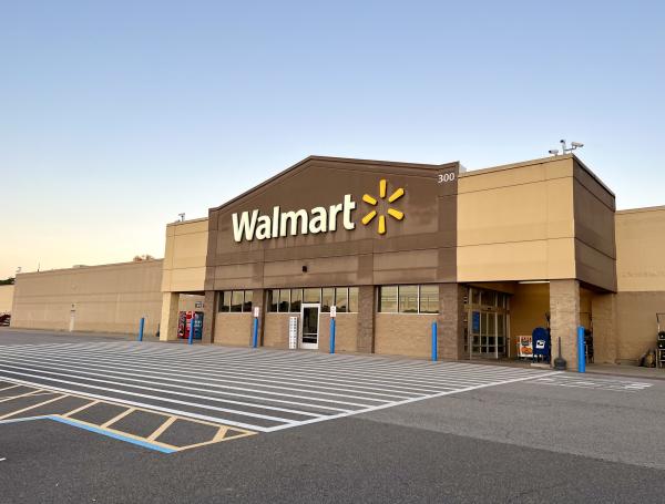 Latina en Estados Unidos consiguió trabajo en Walmart tras 3 intentos y contó ‘qué hacer y qué no’