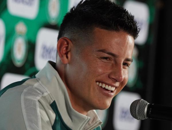 Leyenda de México duda sobre el fichaje de James Rodríguez y lanza ...