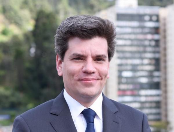 Manuel Acevedo Exdirector Del Icetex Alerta Alza Del 50 En Cuotas 3792
