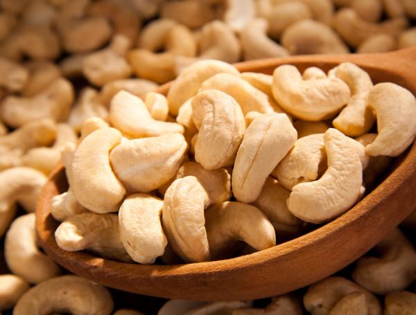El fruto seco que ayuda a rejuvenecer la piel, controlar el peso y ...