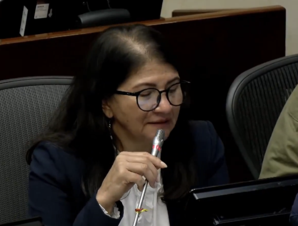 Atención | Corte Suprema abre investigación contra senadora Sandra ...