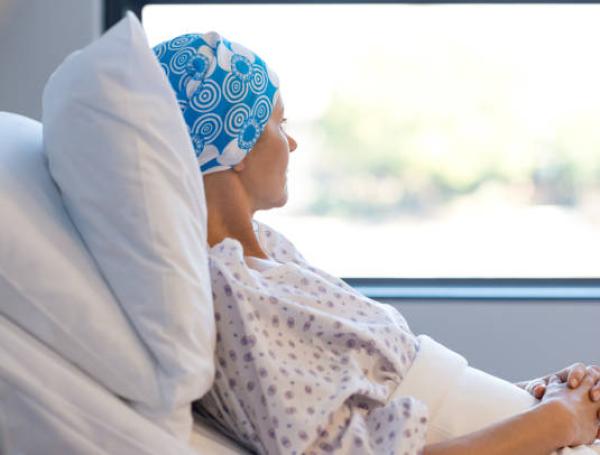 El cáncer que afecta principalmente a adultos mayores y crece en ...