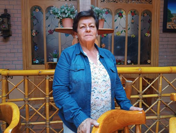 ¿Cómo es vivir de posar desnuda a los 73 años, ser madre, abuela y ...