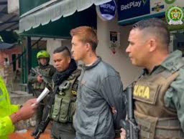 A la cárcel Sebastián Chavarría, alias Guacha, sicario del 'clan del ...
