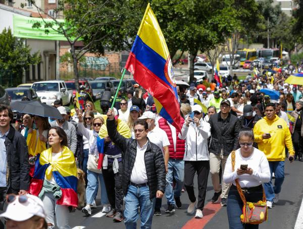 Entes de control exigen esclarecer el ataque contra Miguel Uribe Turbay ...