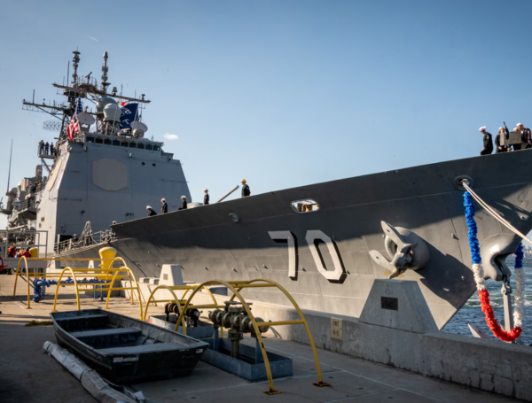 Hoopsy daisy sex located the room, rapped, and as soon as I